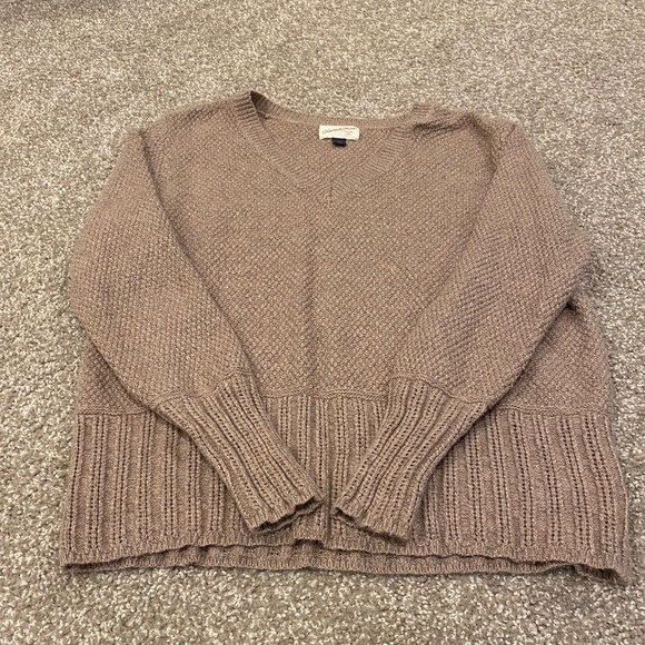 Universal Thread | Sweaters | Neutral Vneck Sweater | Poshmark